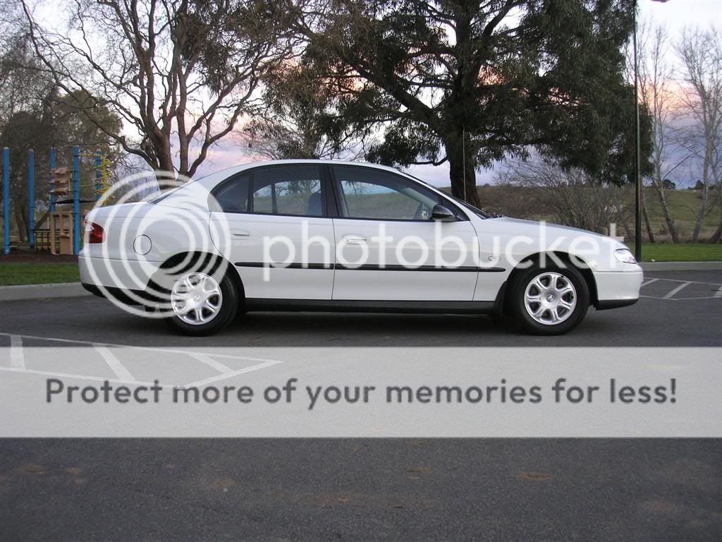 White VX, Wheels, Tint, Monaro Lights, Lowered | Just Commodores