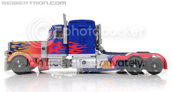 Minor/Repaint: - Ultimate Optimus Prime: Putting Lipstick on a Pig ...